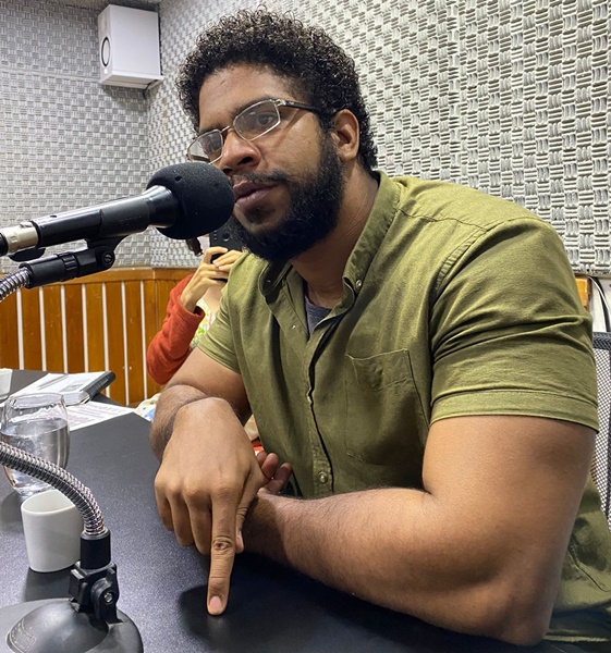 Pré-candidato a governador, Jones Manoel diz que PSB tem gestão "mais ...